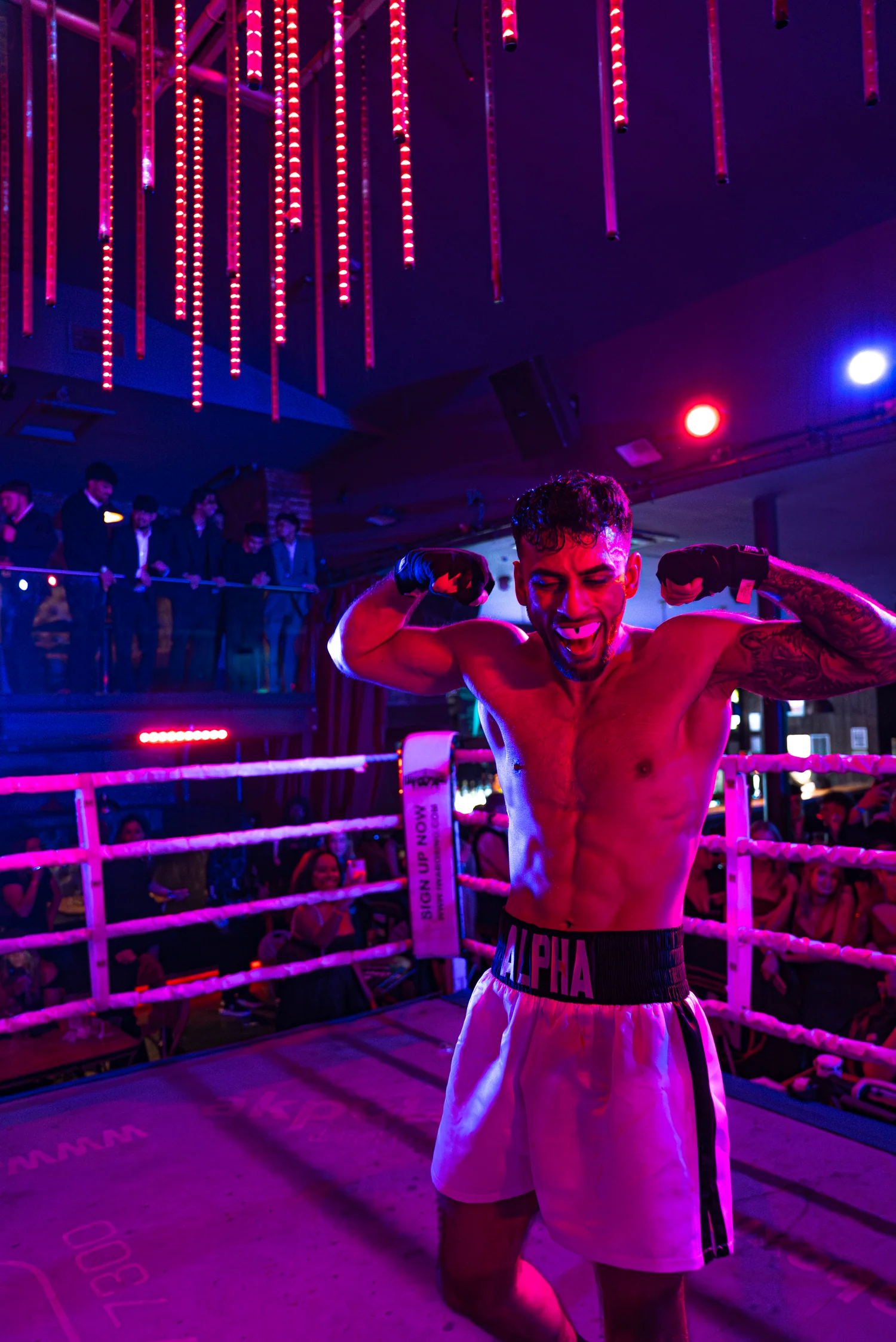 STUDENT SHOWDOWN BOXING | Events |BOXPARK